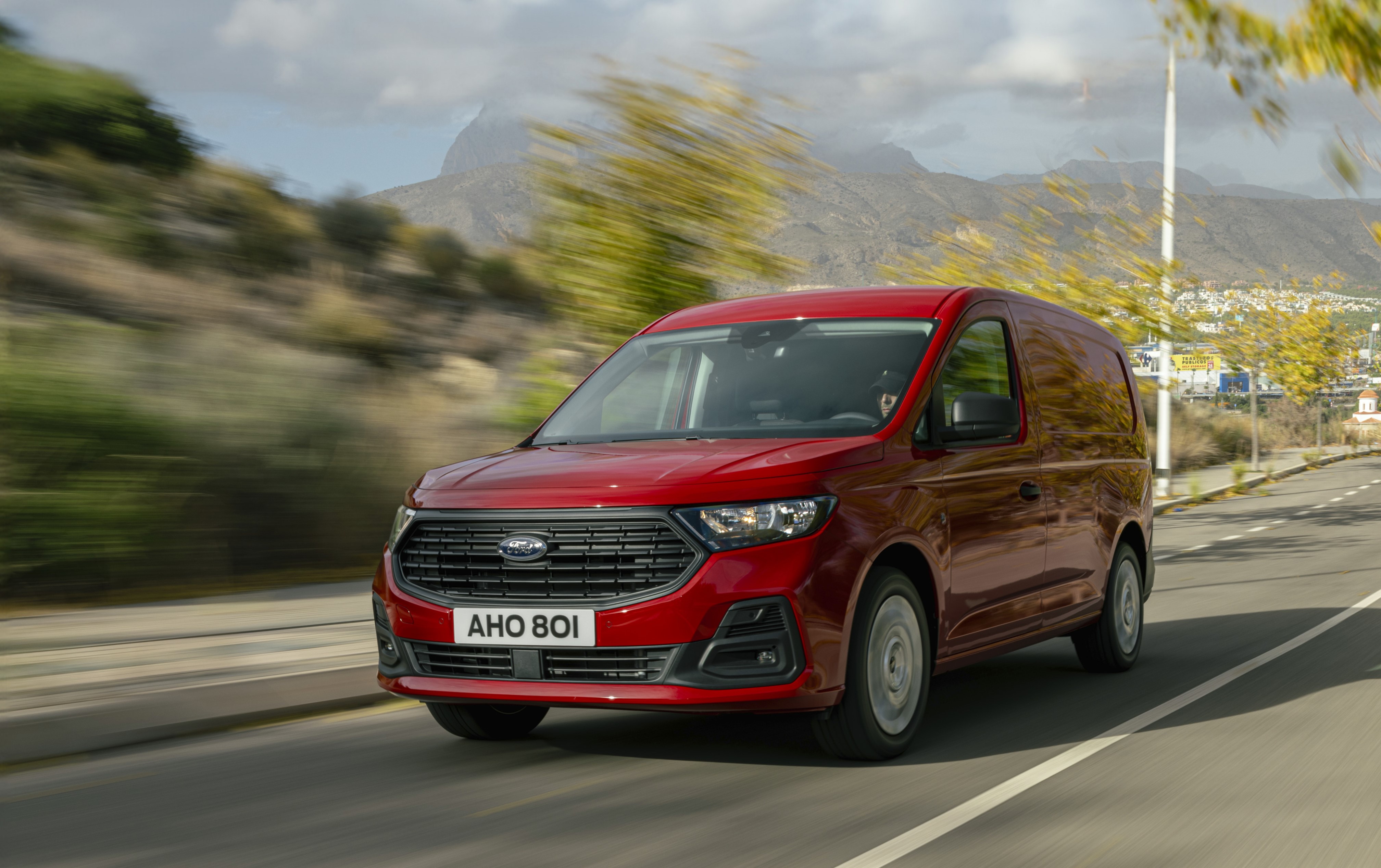 Ford Pro lance sur le marché le nouveau Transit Connect | Switzerland ...
