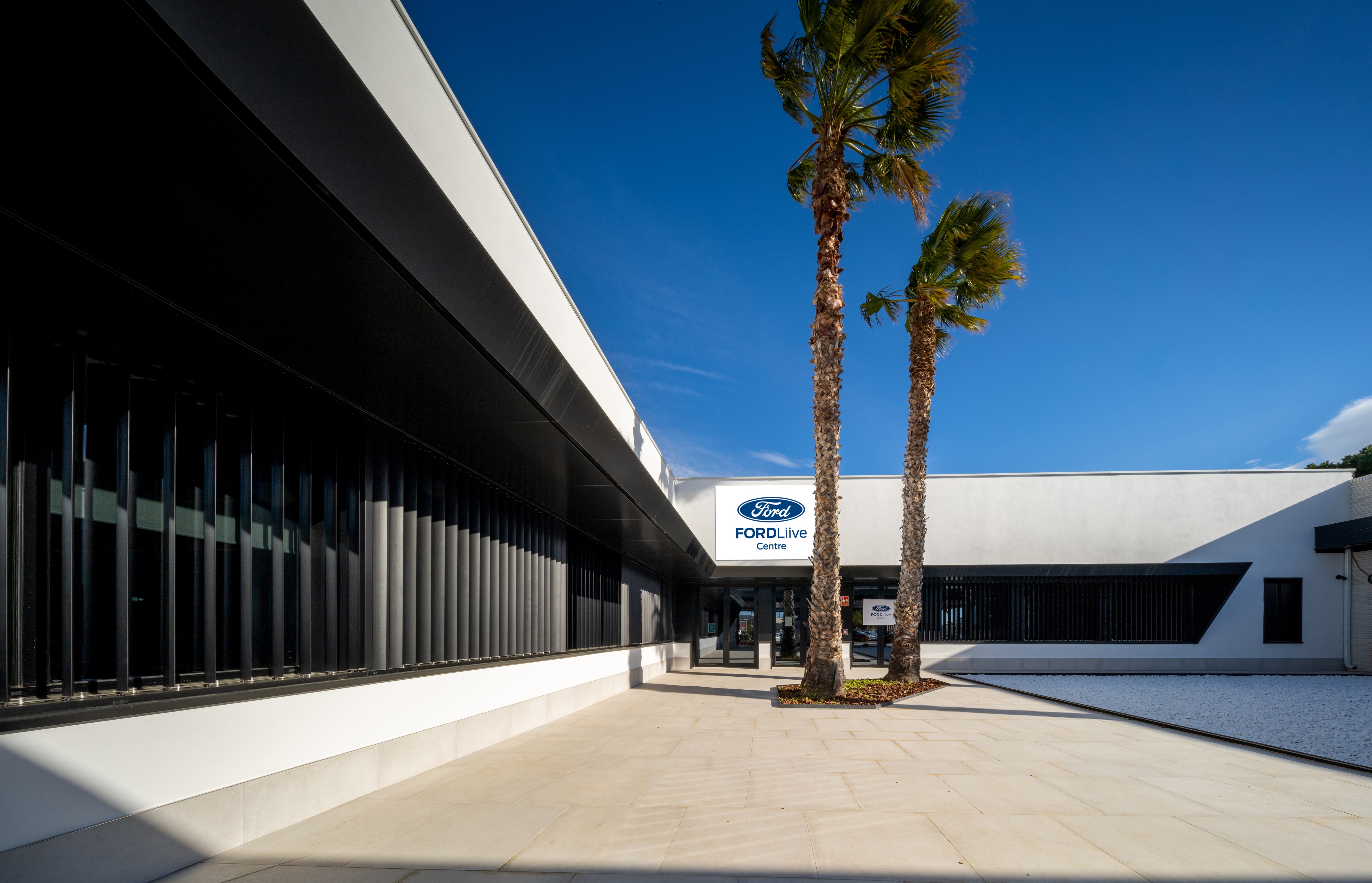 Ford Announces FORDLiive – a New Commercial Vehicle Uptime Accelerator ...