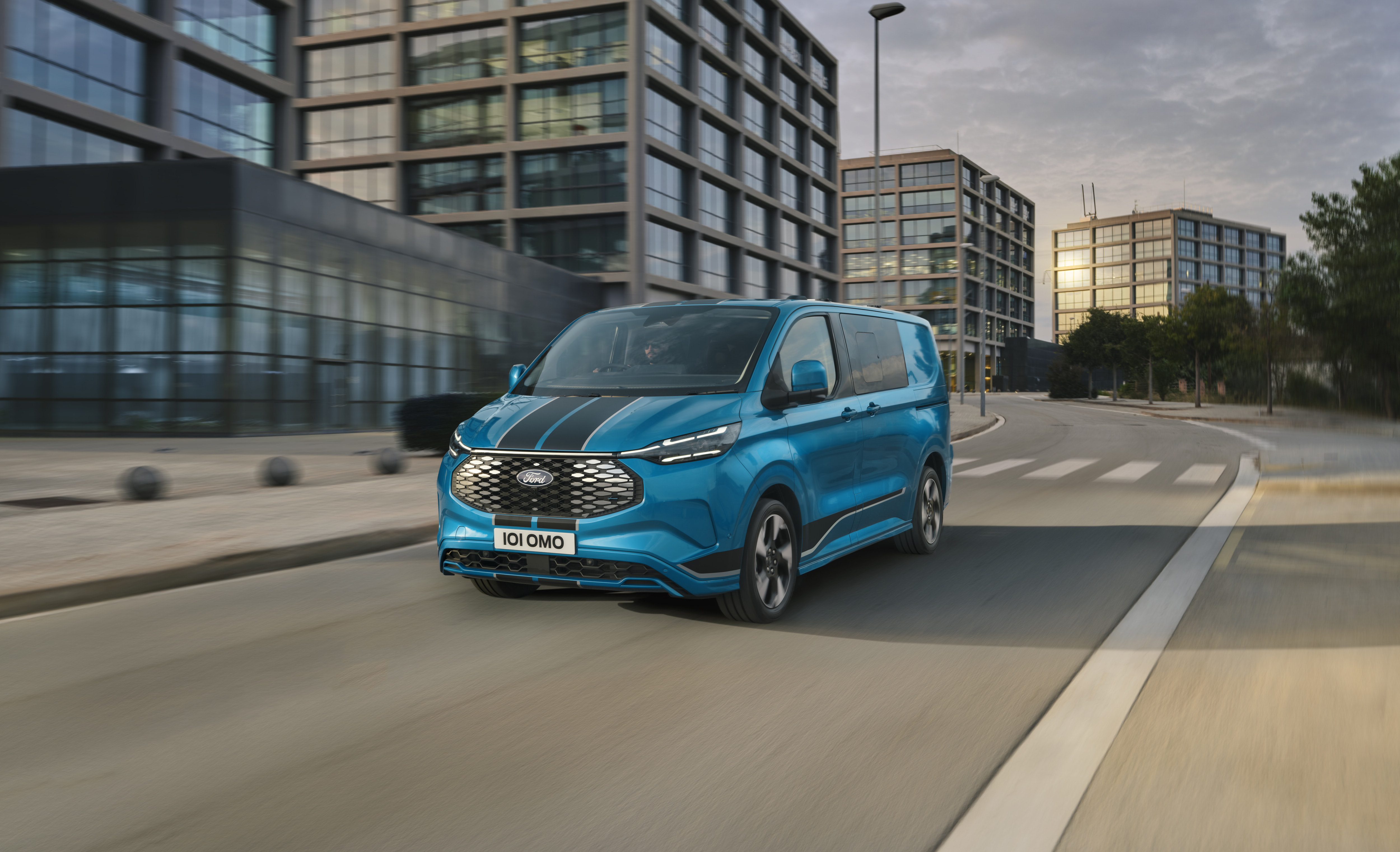 New Ford Pro Tech Could Help Delivery Businesses Save Critical Seconds ...