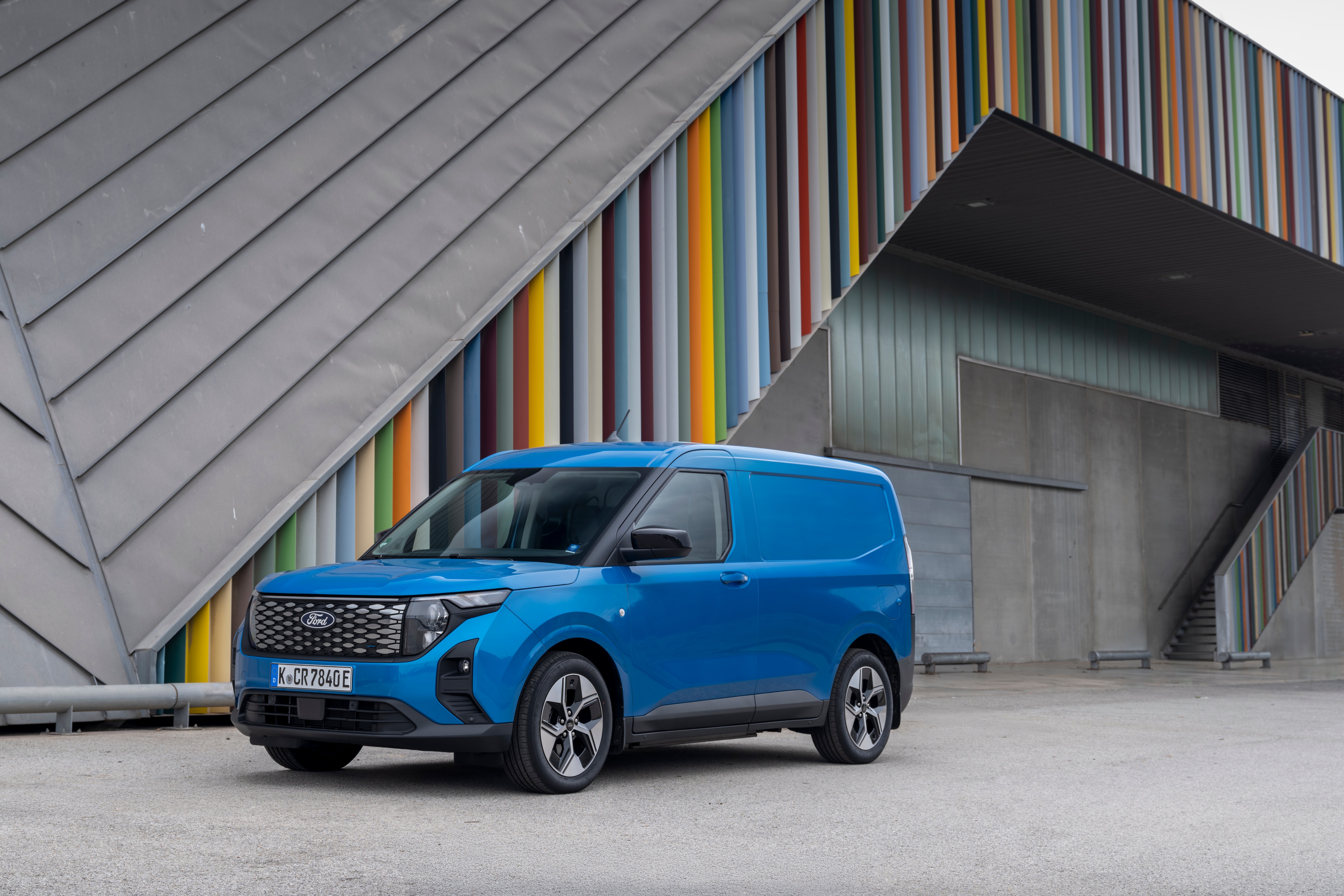 Ford Pro nummer 1 bedrijfswagenmerk van Nederland in eerste kwartaal dit jaar | Nederland ...