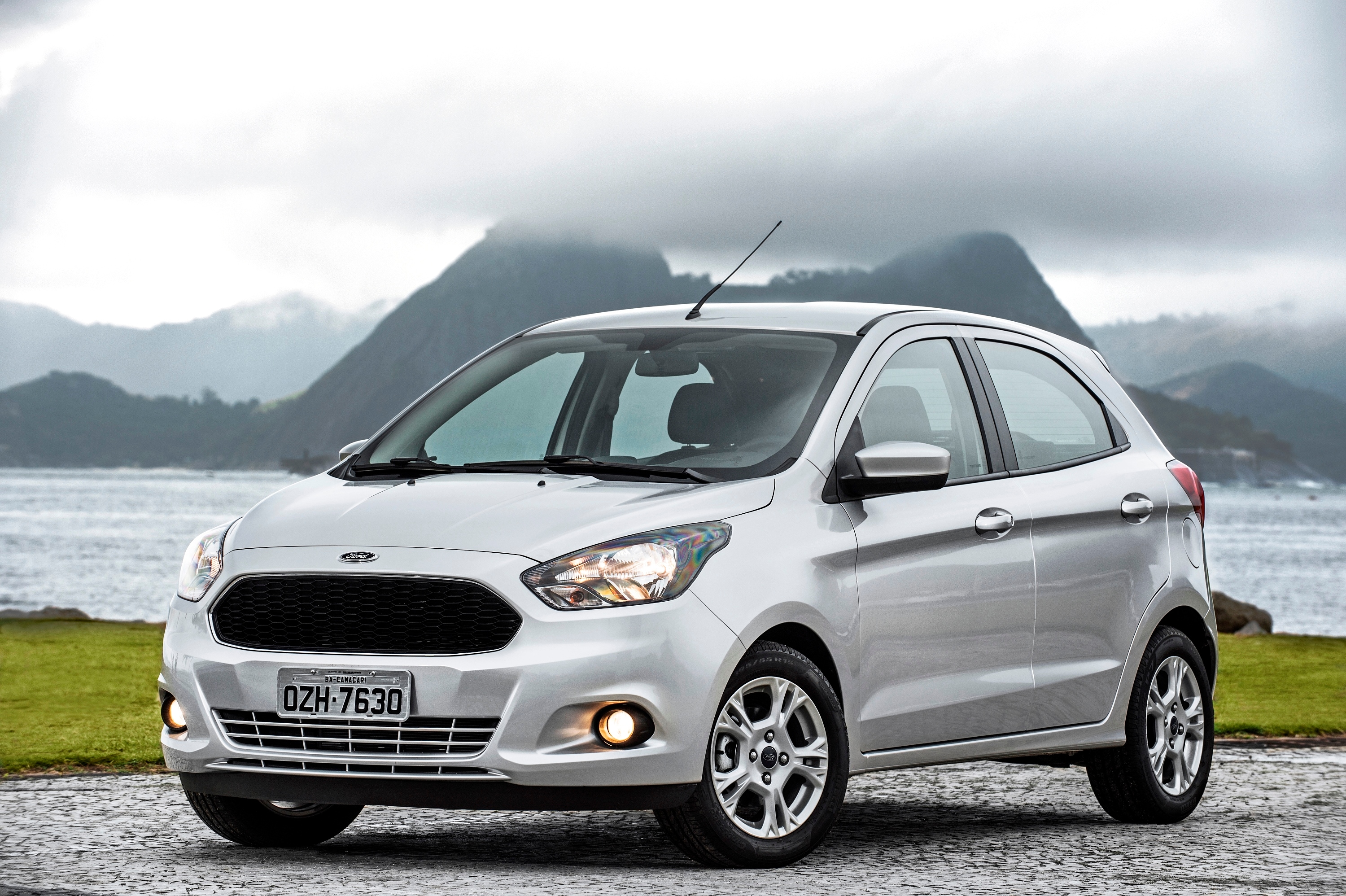 FORD NOVO KA É ELEITO O MELHOR CARRO NACIONAL E FUSION HYBRID É O ...