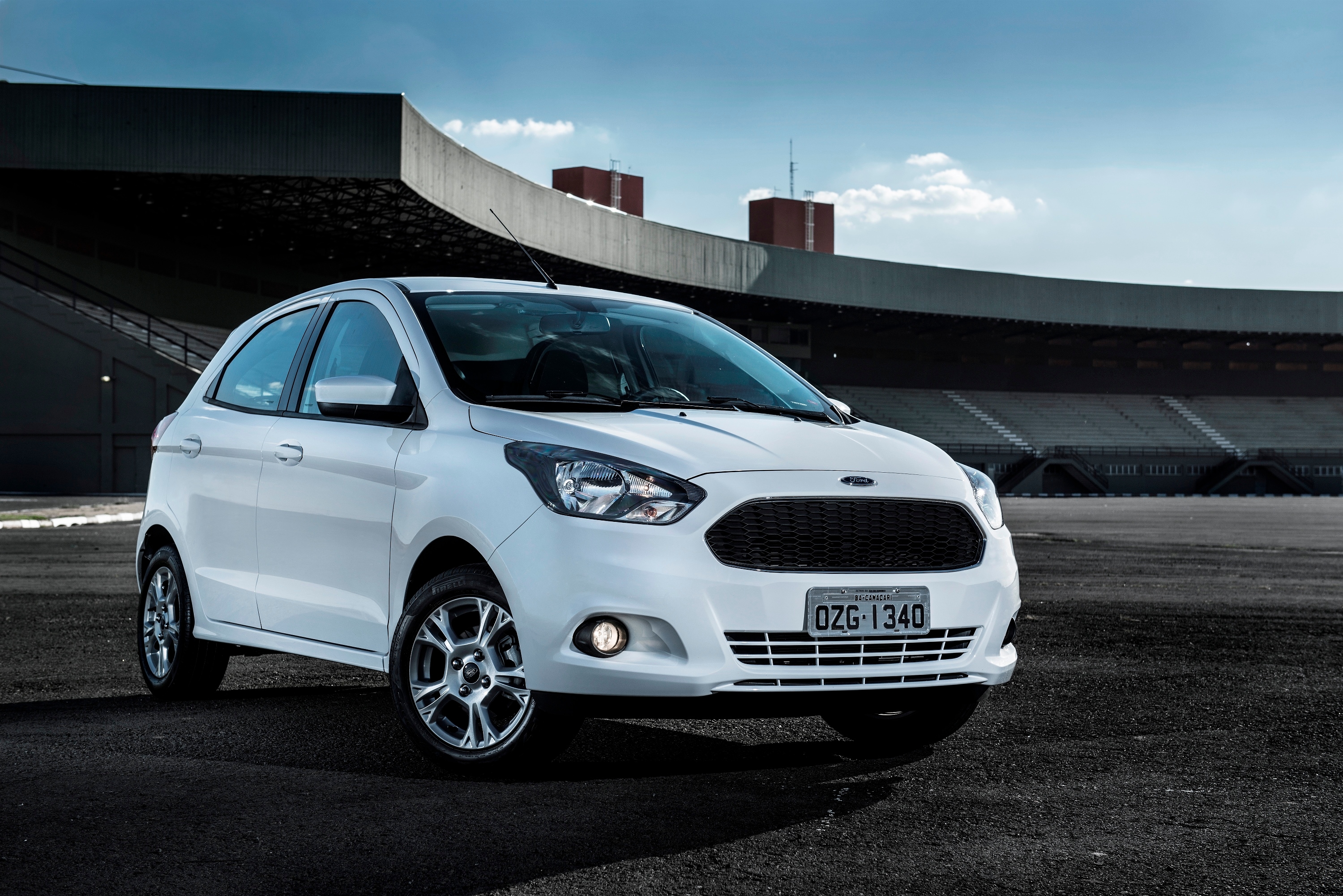 FORD LANÇA SIMULTANEAMENTE OS MODELOS HATCH E SEDÃ DA LINHA NOVO KA ...