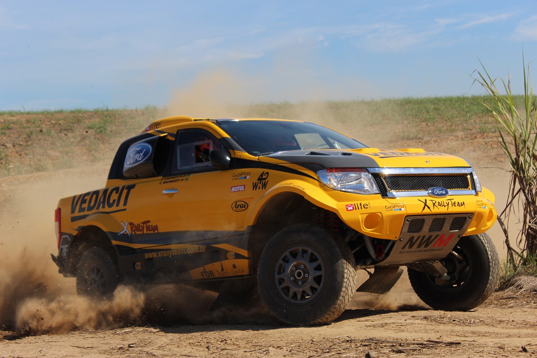 FORD RANGER DISPUTA O RALLY DOS SERTÕES 2015 COM MOTOR V8 5.0 DO ...