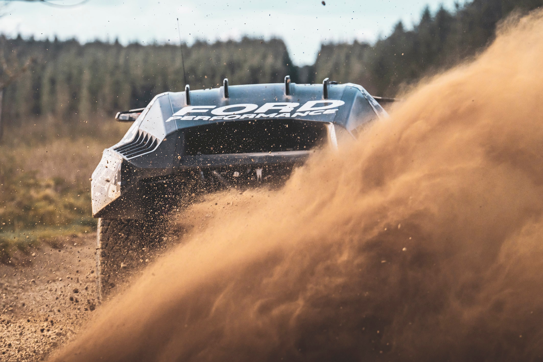 Ford performance annonce l’entrée du Ford Raptor au Rallye Dakar de ...