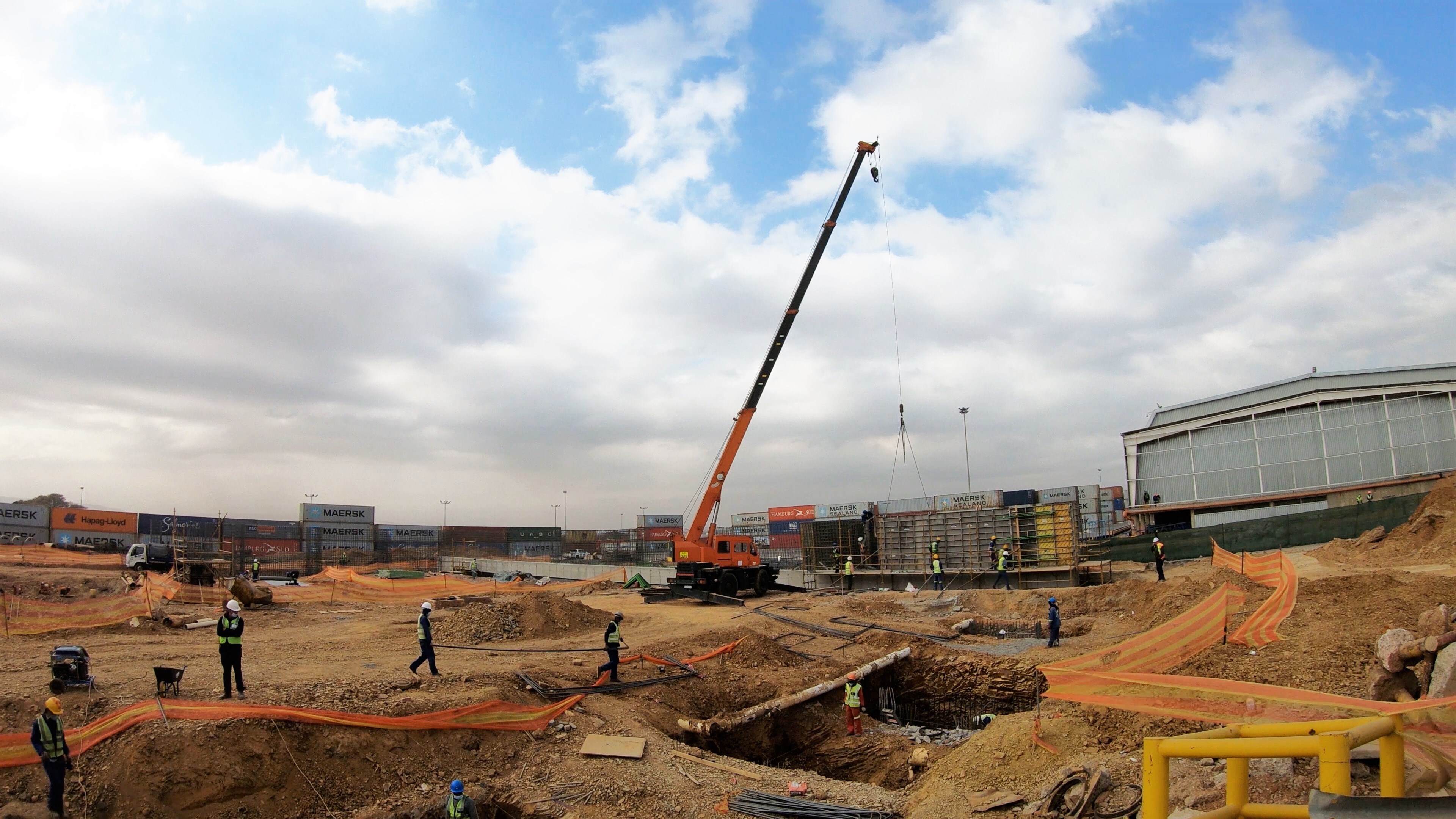 Ford invierte 1.000 millones de dólares en la modernización y ...