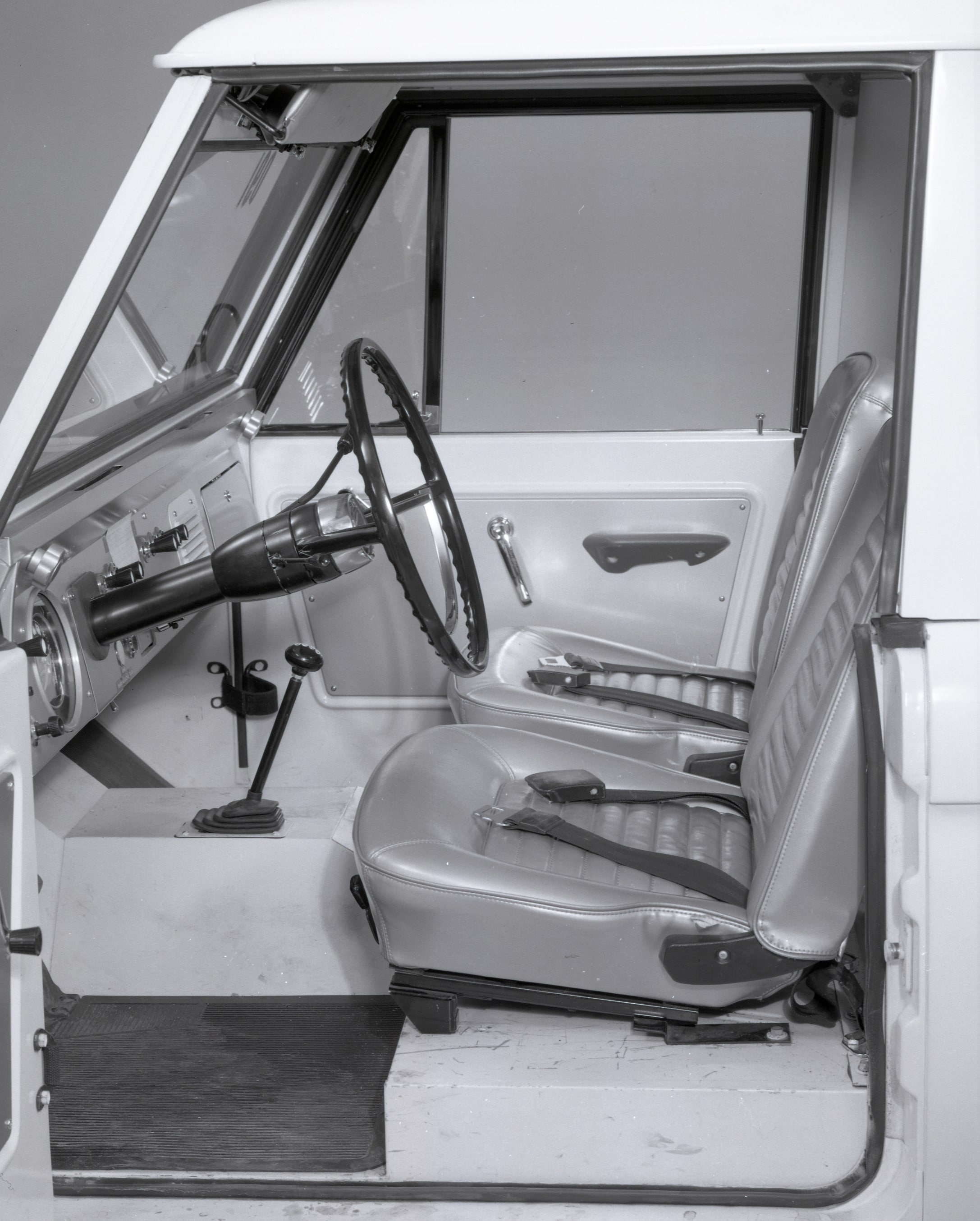 1966 Bronco Interior | Middle East | Ford Media Center