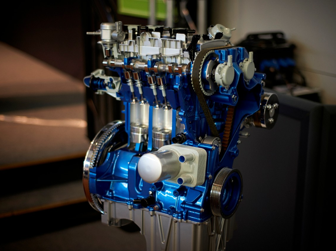 Ford Wins Best Small Engine ‘Oscar’ for 5th Year Running, 1 in 5 Ford ...