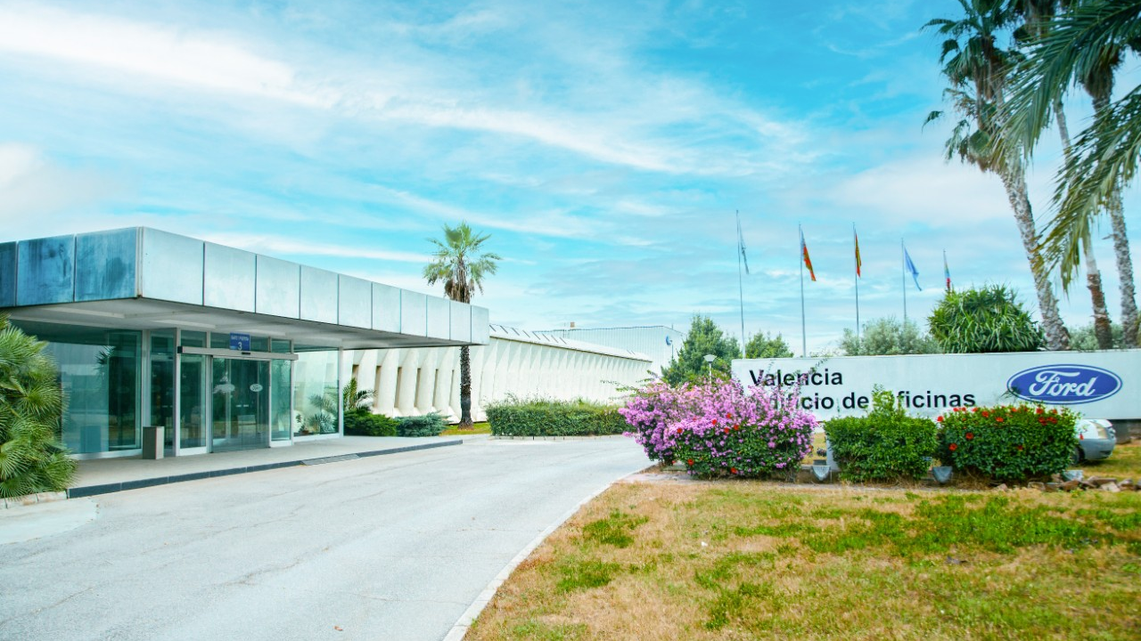 Ford Speeds Toward All-Electric, Connected Future in Europe; Chooses ...