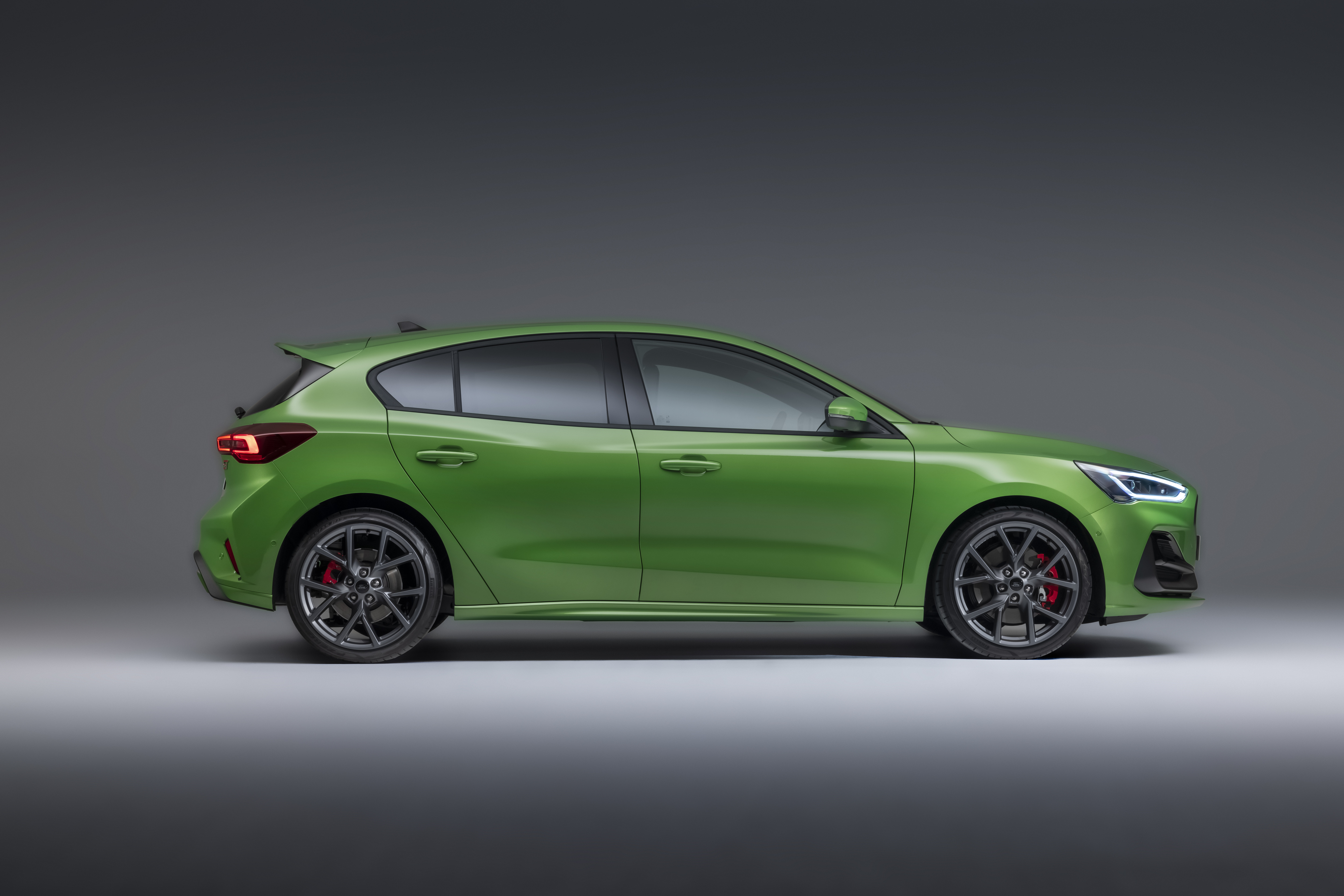 Ford Focus Redefined With Upgraded Connectivity, Energising Electrified ...