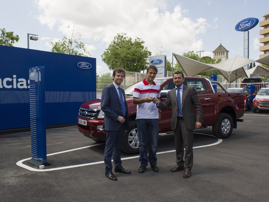 Ford España y Tommy Robredo, un equipo solidario | España | Español ...