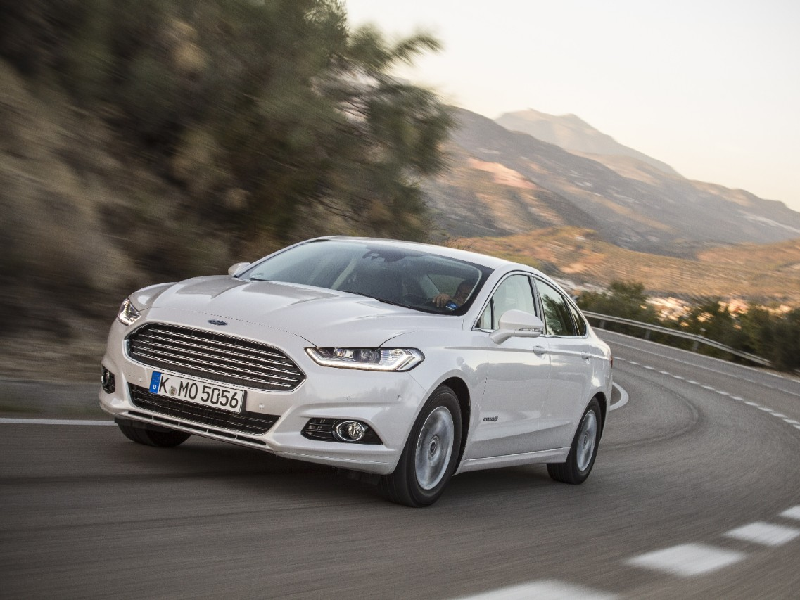 All-new Ford Mondeo Hybrid is Next Green Car’s Large Family Car Winner ...