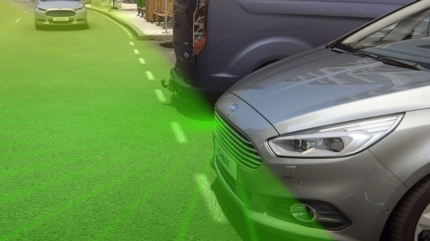 CARS THAT CAN SEE ROUND CORNERS? FORD LAUNCHES VIDEO TECHNOLOGY TO HELP ...