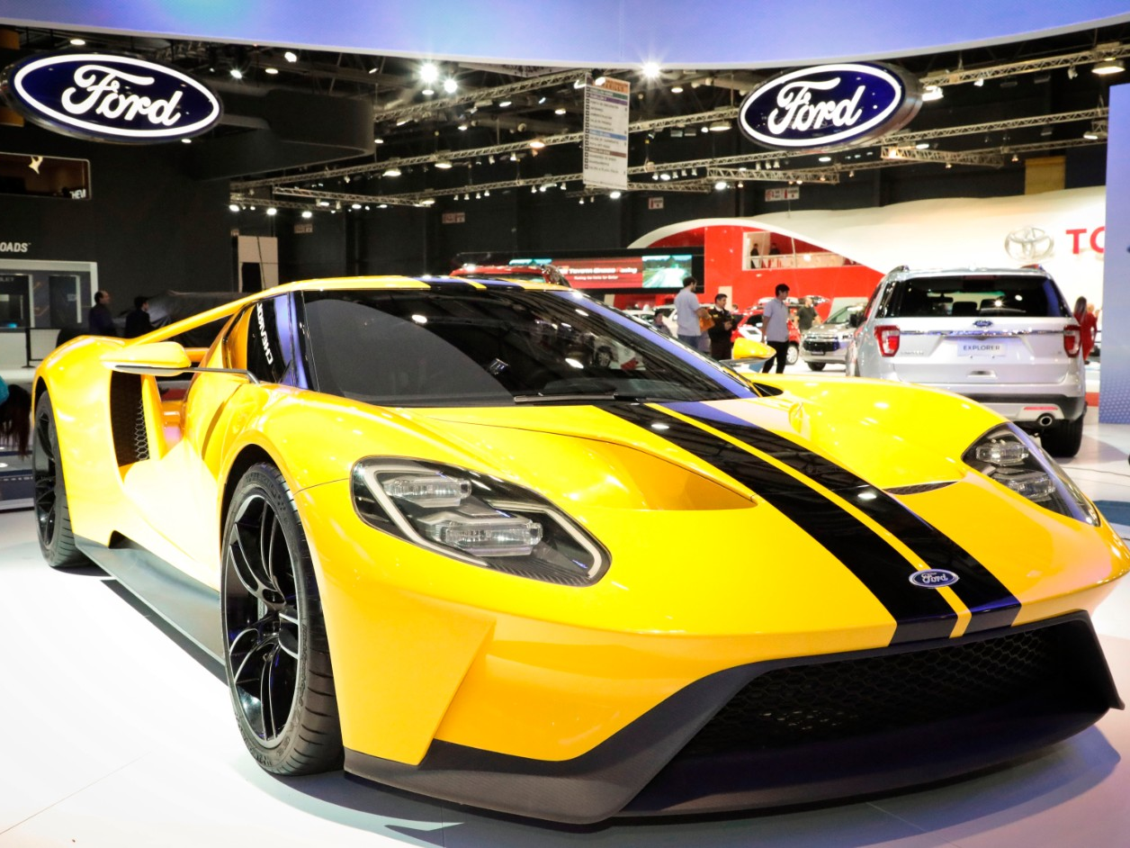 EL CAMPEÓN FORD GT EN EL SALÓN DEL AUTÓMOVIL 2017 | Argentina | Español ...