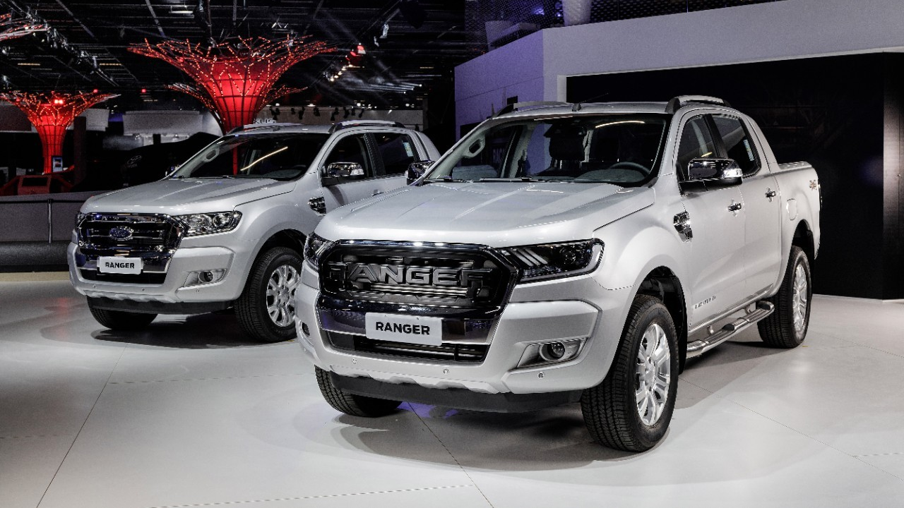 EL PRESIDENTE DE FORD AMÉRICA DEL SUR INAUGURA EL FORD DESIGN HALL EN ...