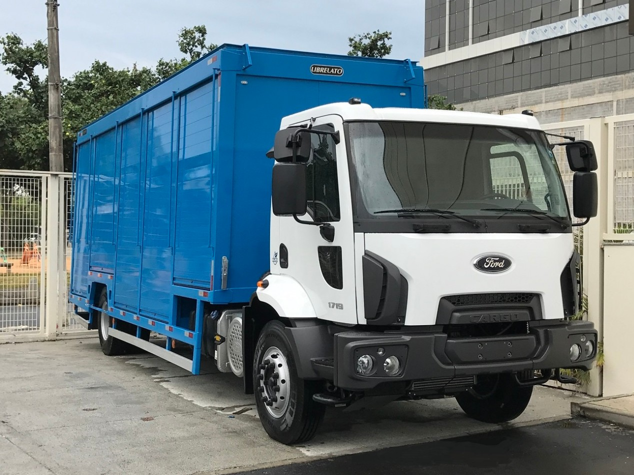 FORD CAMINHÕES LANÇA O NOVO CARGO 1719 VOCACIONADO PARA O SEGMENTO DE ...