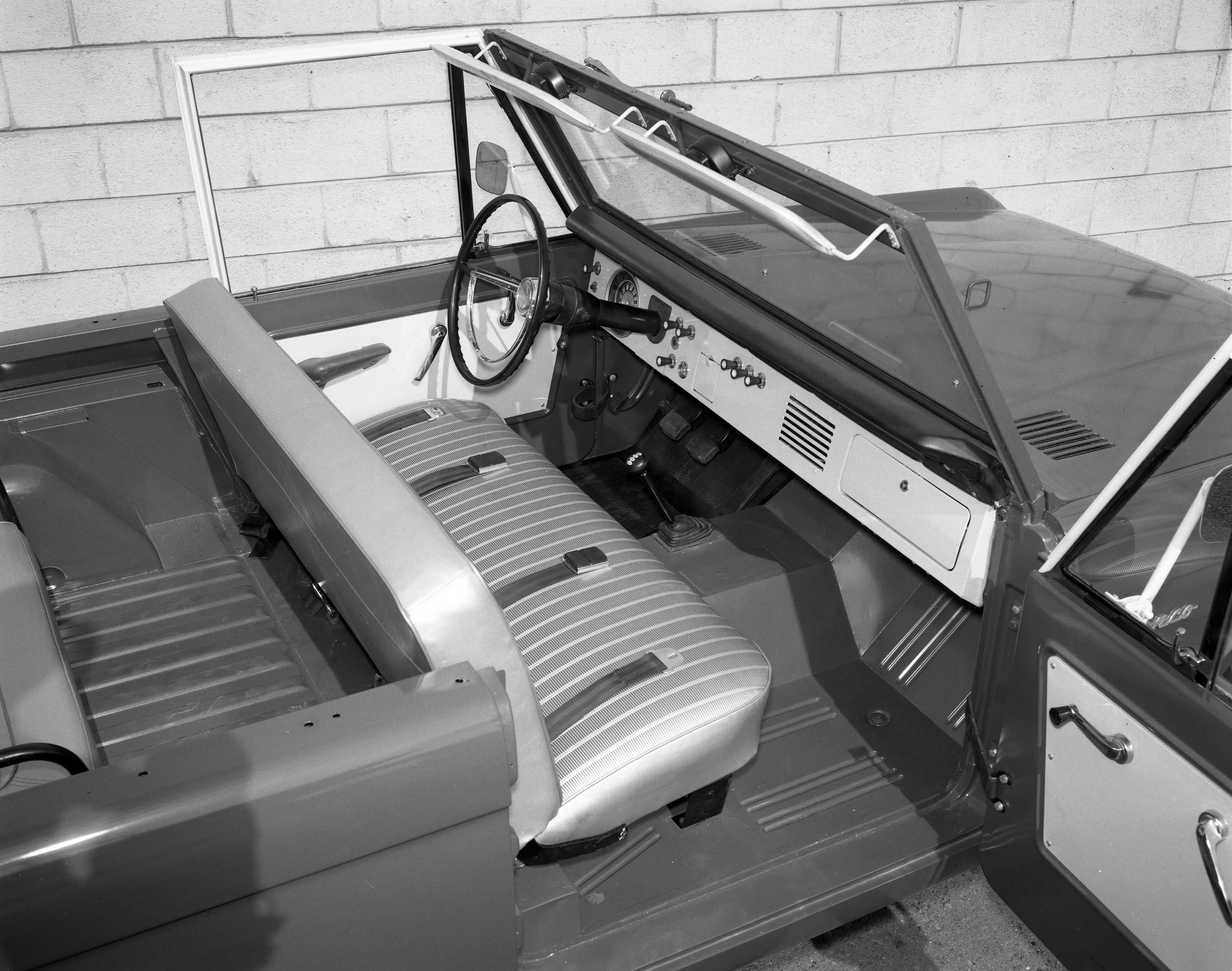 1966 Bronco Interior | Middle East | Ford Media Center