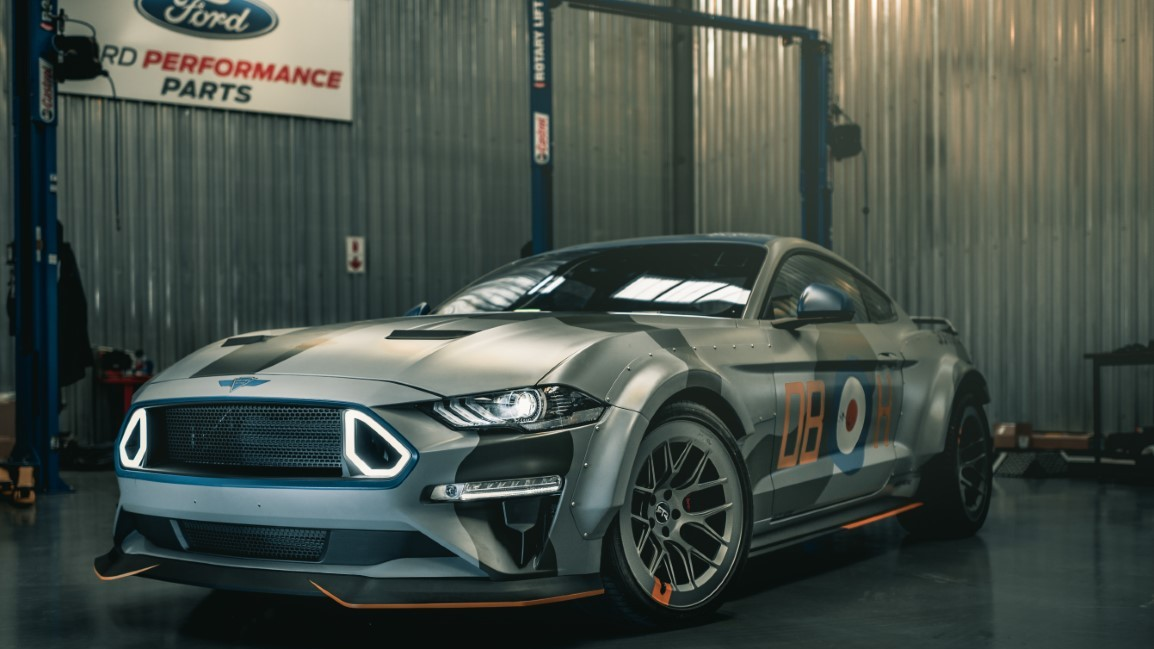 Unique Mustang Helps in Restoration of Iconic Spitfire Aircraft | South ...